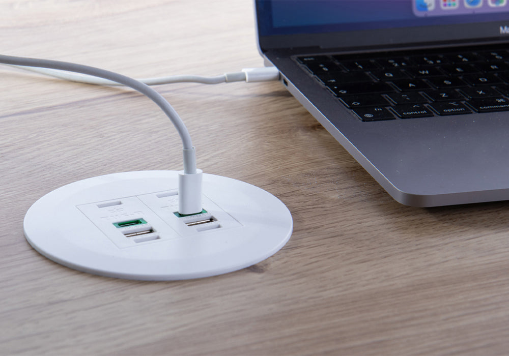 OE PORT Quad USB Fast Charger (2x Twin USB) | The Power Outlet
