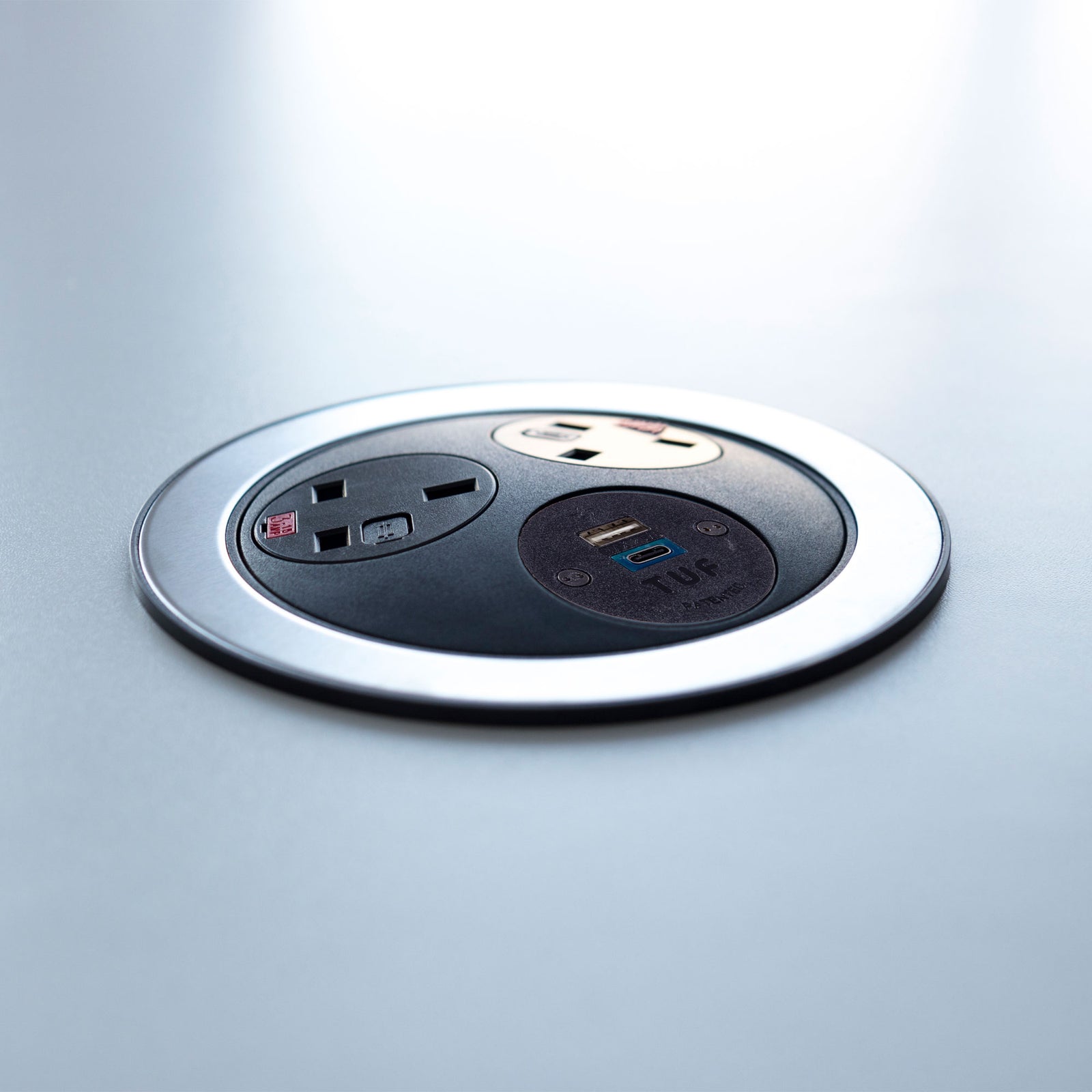 OE Pandora Socket Unit | The Power Outlet