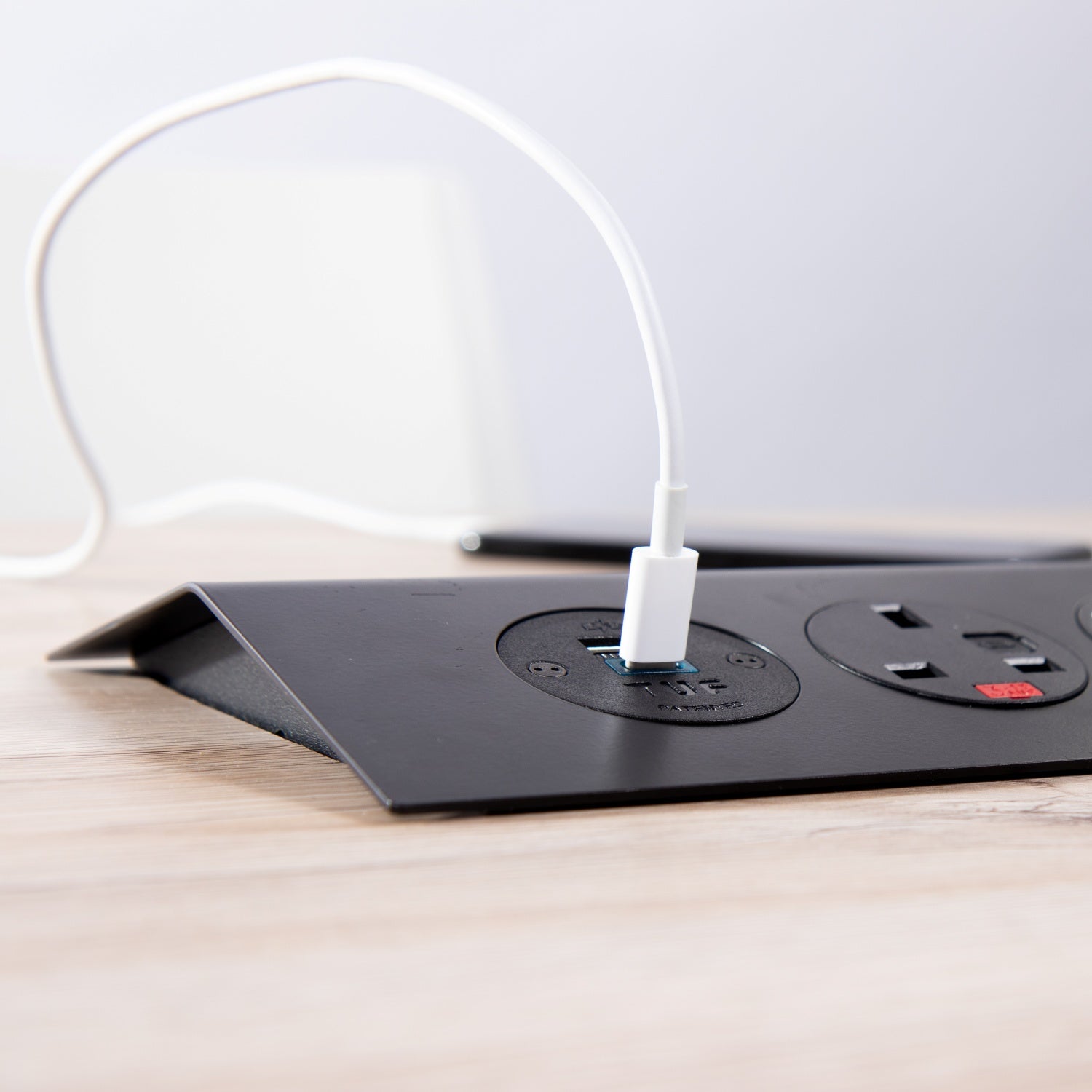 OE Peak Socket Unit | The Power Outlet