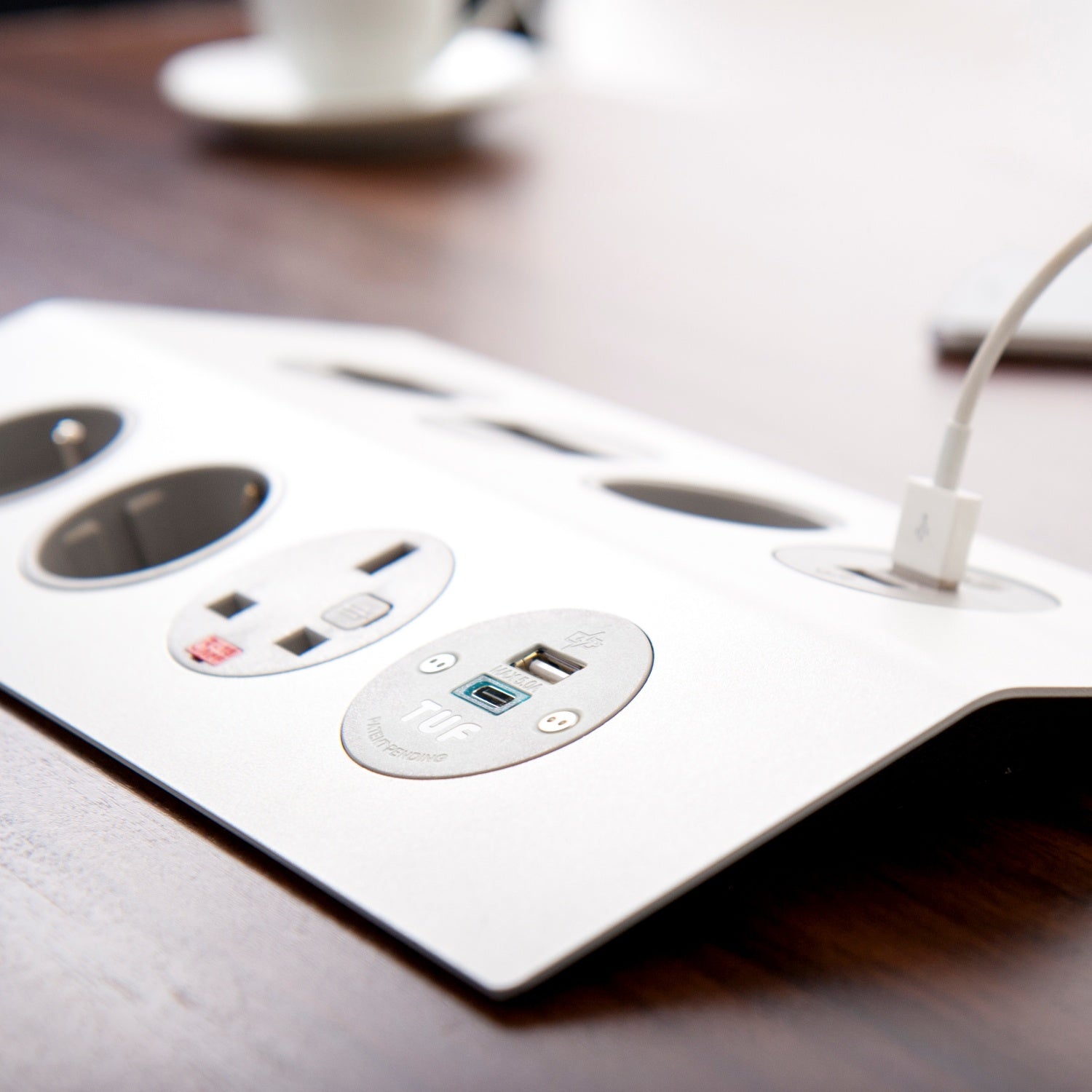 OE Peak Socket Unit | The Power Outlet