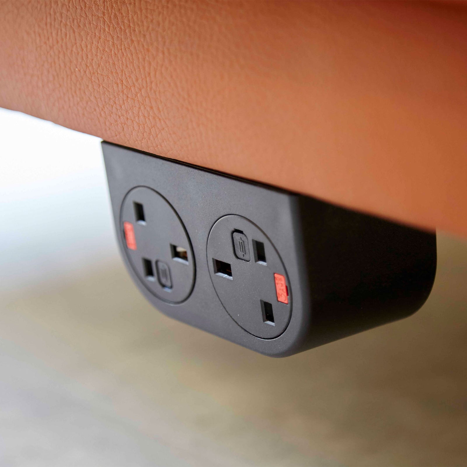 OE Phase Socket Unit | The Power Outlet