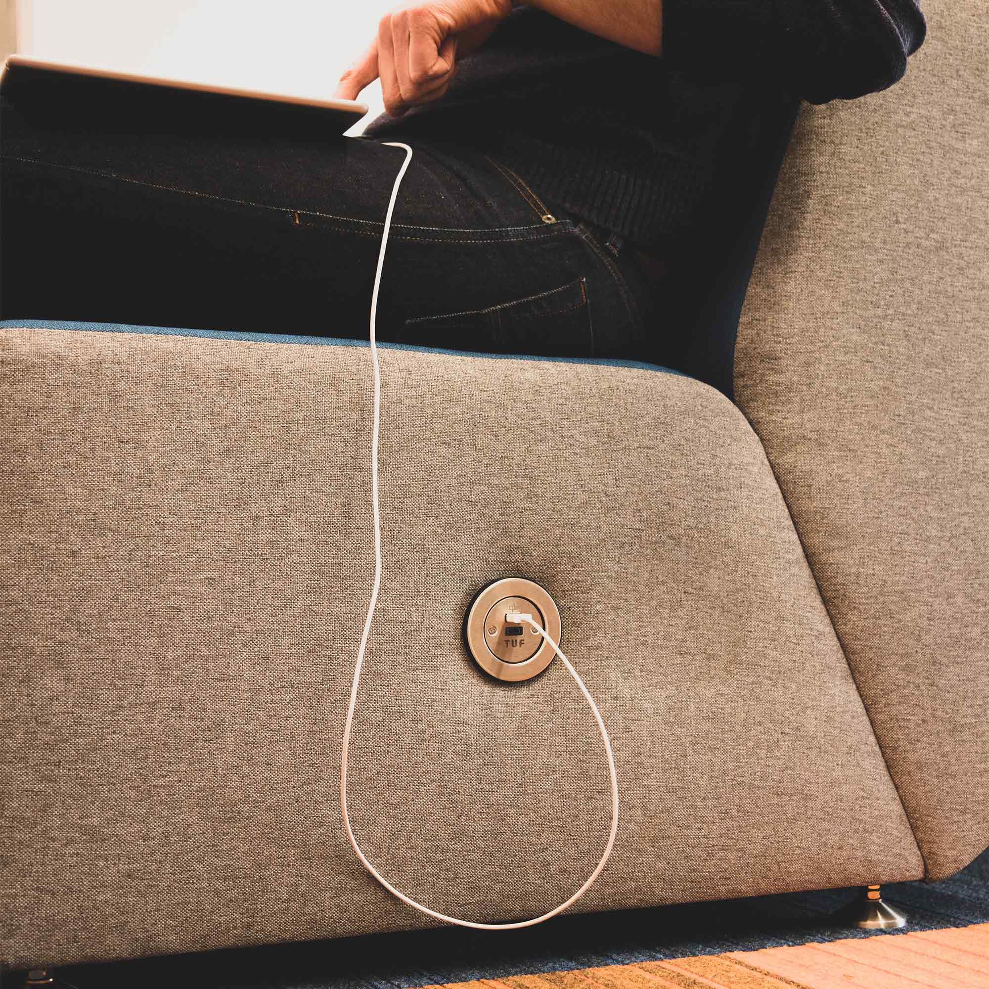 OE Pip Socket Unit | The Power Outlet